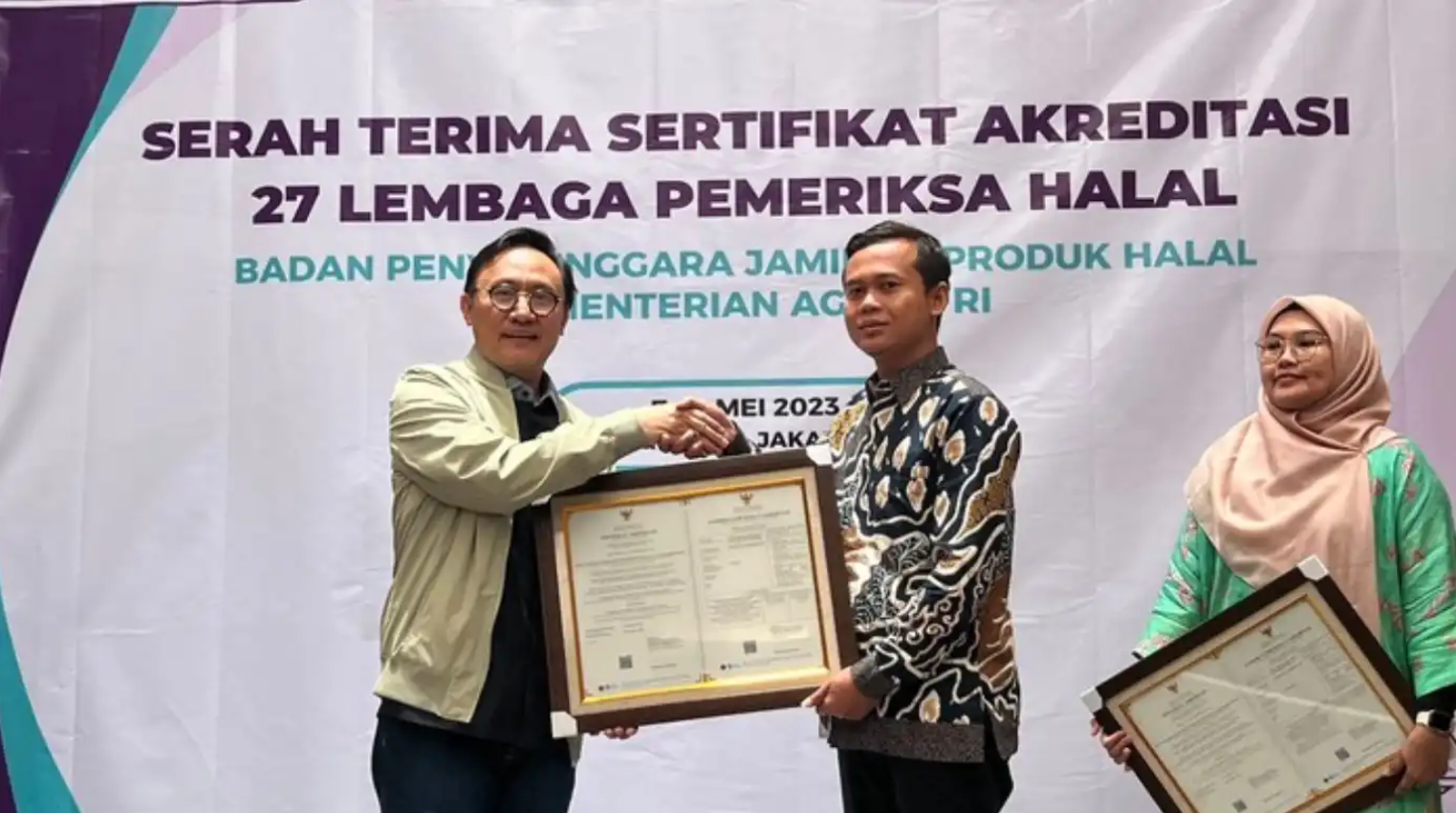 BPJPH、通常のスキームでハラール認証を加速するために27のLPHに認定証明書を引き渡しました_20230510｜一般社団法人ハラル・ジャパン協会
